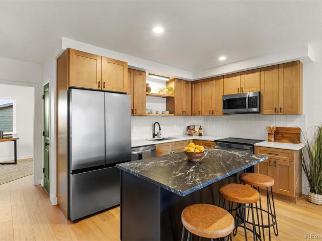 54 S Lowell Boulevard