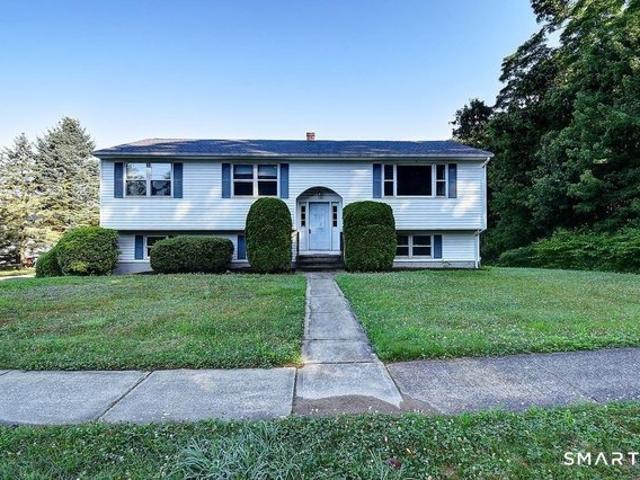54 Skyview Dr, Naugatuck, CT 06770
