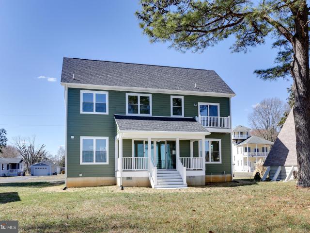 54 Shore Dr, Colonial Beach, VA 22443 | MLS #VAWE2010 | Compass