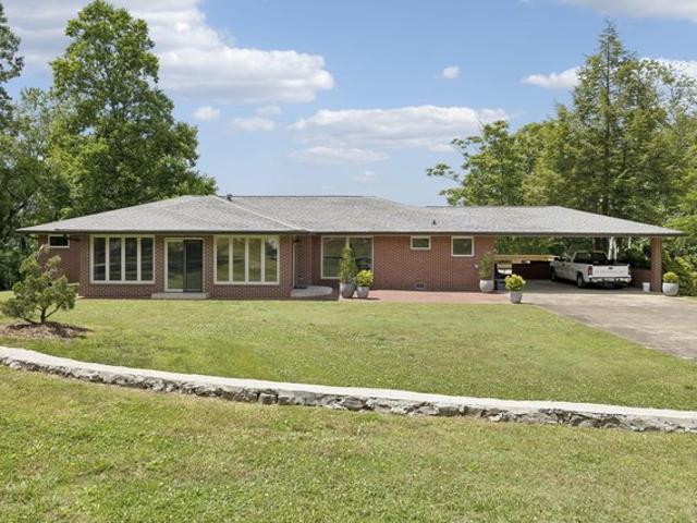 54 Shallowford Rd, Chattanooga, TN 37404