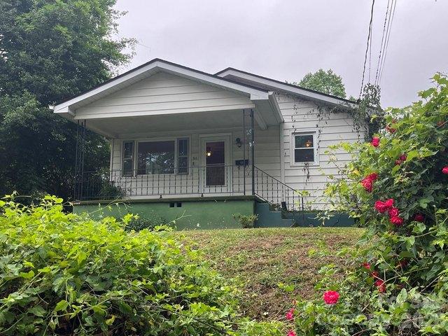 54 Sherwood Rd, Asheville, NC 28803