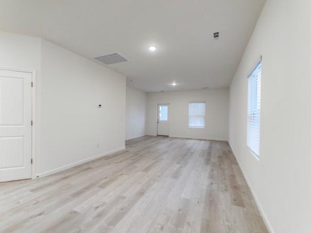 11 Stonehenge Lane E