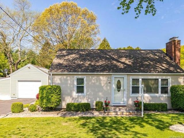 54 Sunny Valley Rd, New Milford, CT 06776