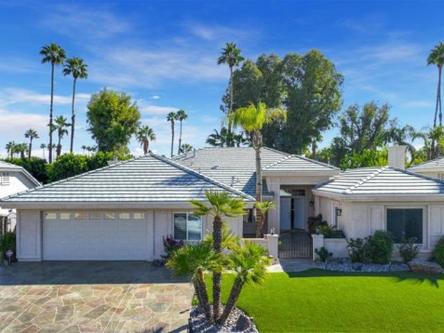 54 Sutton Pl E, Palm Desert, CA 92211