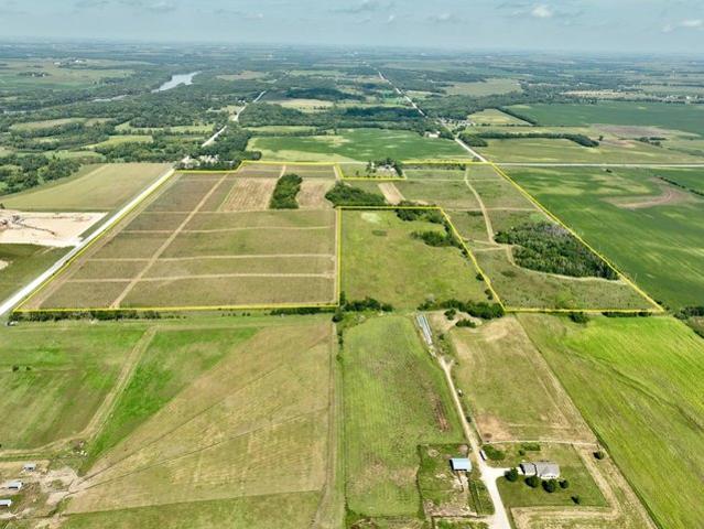 54th St, Vinton, MN 52349