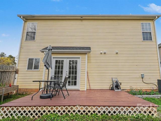 5504 Waverly Lynn Lane