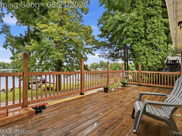 5504 Wildwood Drive