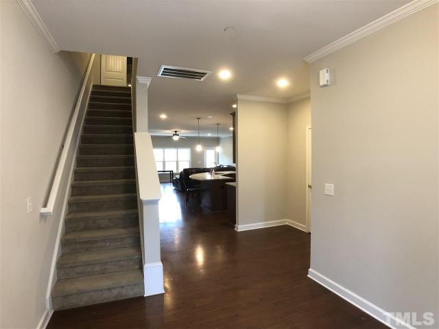 5505 Nur Lane
