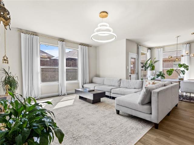 5505 Cypress Point Drive
