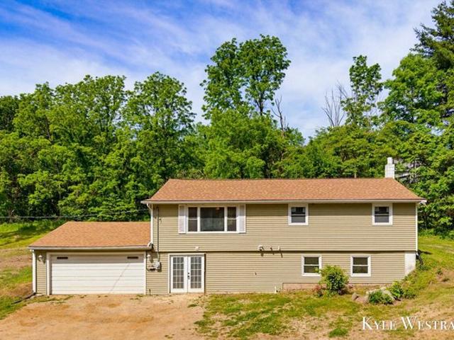 5505 Keller Rd, Delton, MI 49046