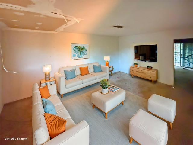5506 Maywood Dr, Houston, TX 77053 | MLS #96678 | Compass