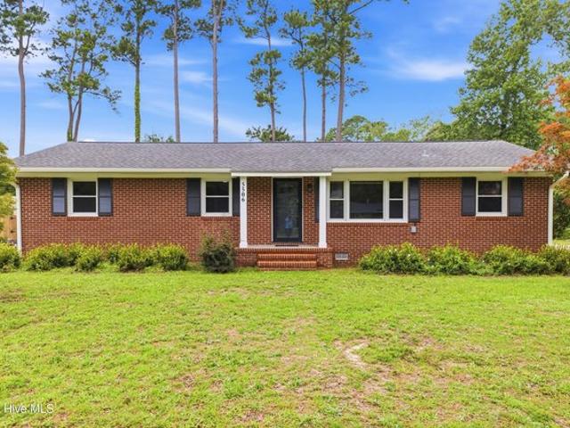 5506 Andover Rd, Wilmington, NC 28403