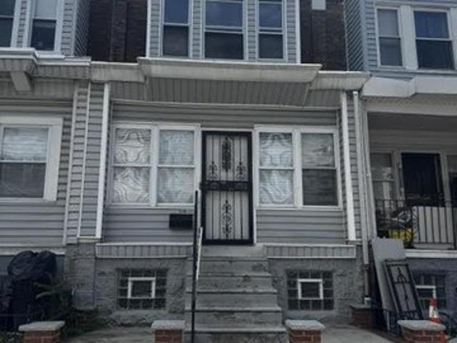5506 Delancey St, Philadelphia, PA 19143