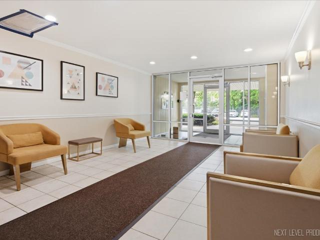 5506 LINCOLN Avenue # 521