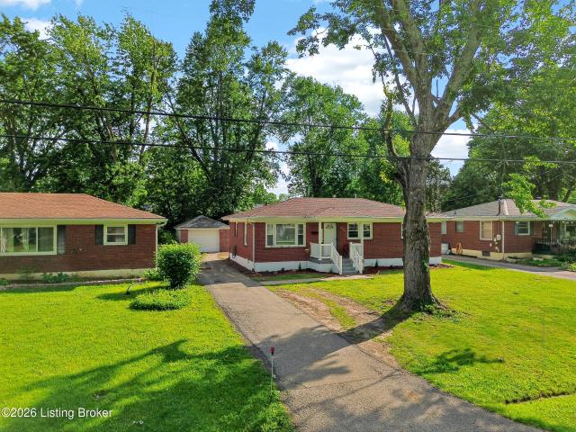 5506 Shorewood Dr