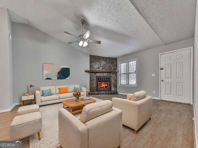 5506 Vaughn Road
