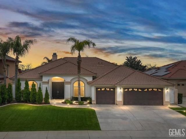 5507 Brigadoon Ln, Bakersfield, CA 93312
