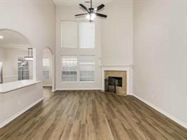 5507 Carta Valley Lane