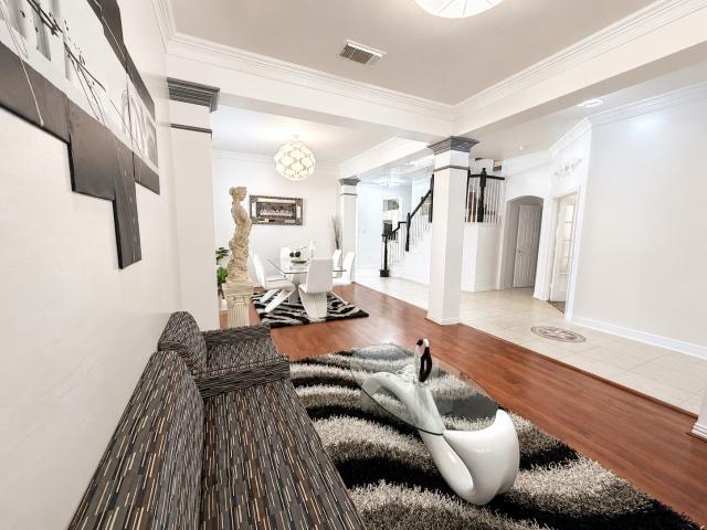 5507 Cranston Court