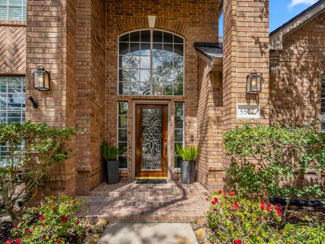 5507 Evening Shore Drive