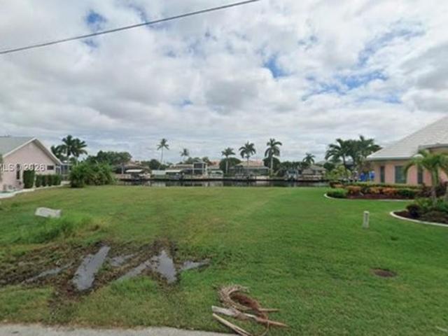5507 SW 6th Ave, Cape Coral, FL 33914