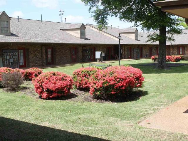 5507 Winchester Rd, Unit 4, Memphis, TN 38115 | MLS #10184 | Compass