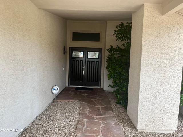 5508 e kelton lane