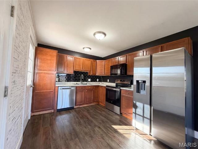 5508 Red Tailed Hawk Dr, Hillsboro, MO 63050 | Compass