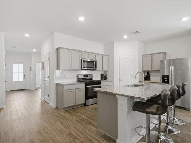 5509 Delta Horizon Drive