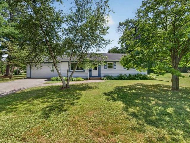 5509 Raymond Rd, Madison, WI 53711