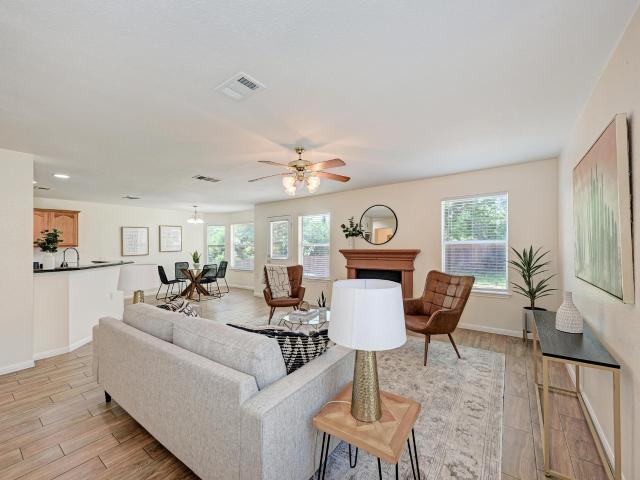 5509 Rayburn Ln