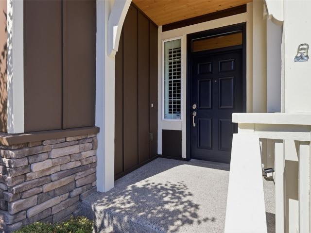 5500 NE 9th Street