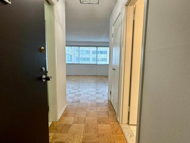 5500 Friendship Boulevard # 915N