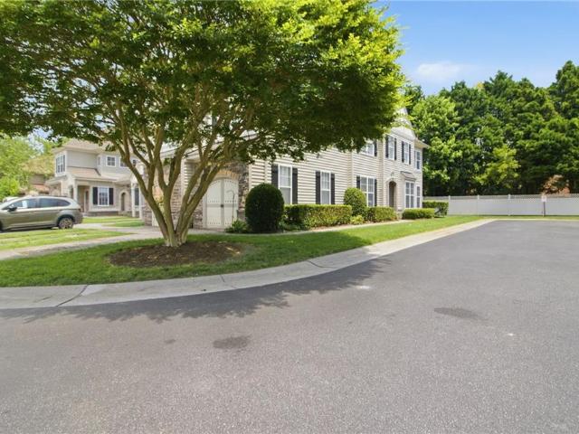 5500 Goose Pond LN