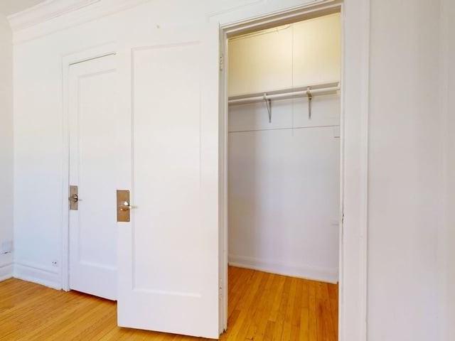 5500 S. Cornell Avenue Studio Apartment for Rent at 5493 S Cornell Ave, Chicago, IL 60615 Hyde Park