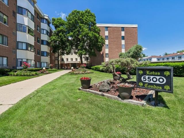 5500 W Lincoln Ave Unit 111E, Morton Grove, IL 60053