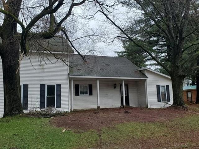 5500 85th Ave, Evart, MI 49631