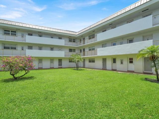 5501 NW 2nd Ave Apt 111, Boca Raton, FL 33487