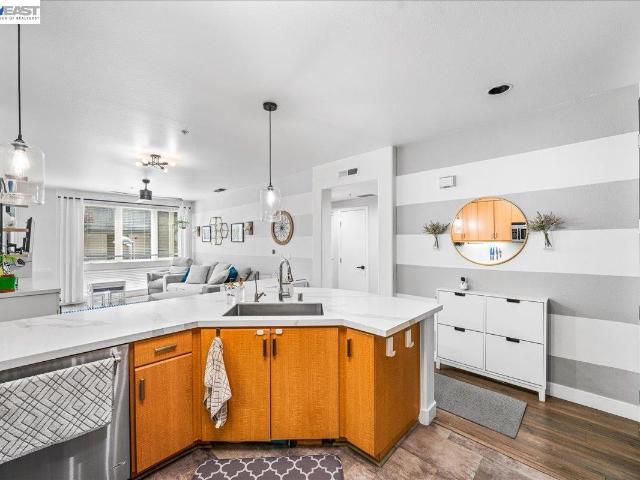 5501 De Marcus Blvd 271