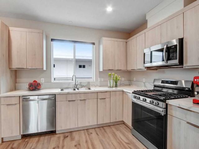 5501 Laurel Canyon Blvd 2 Bedroom Apartment for Rent at 5501 Laurel Canyon Blvd, Los Angeles, CA 91607 Valley Village