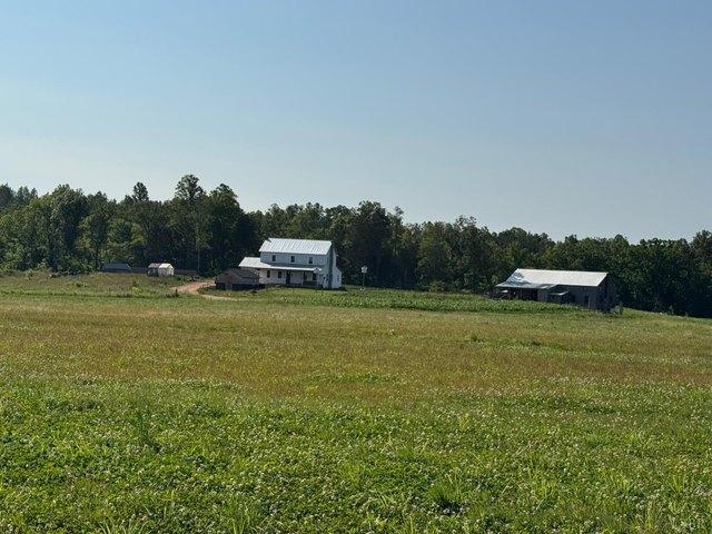 5501 Pigeon Run Rd, Gladys, VA 24554
