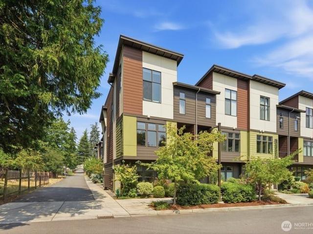 5501 th St SW Unit A, Mountlake Terrace, WA 98043
