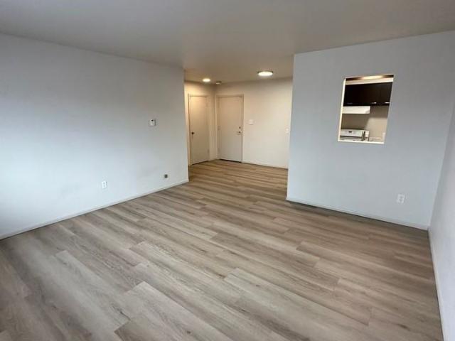 5501 W National Ave 2 Bedroom Apartment for Rent at 5501 W National Ave, West Milwaukee, WI 53214