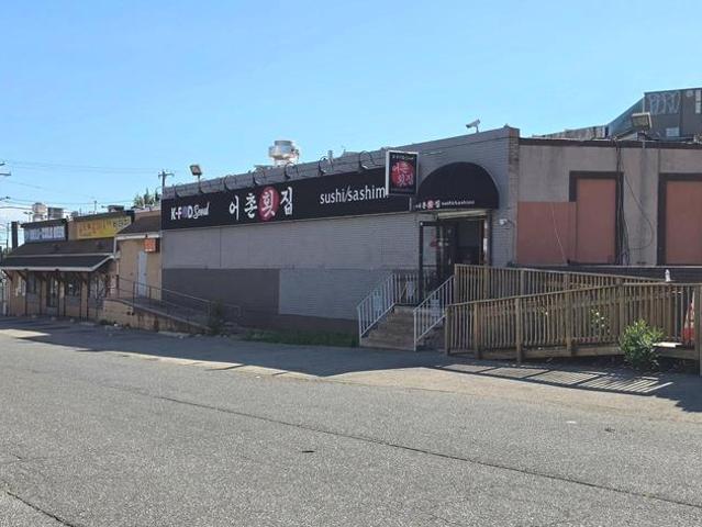 5501 00 N Front Street