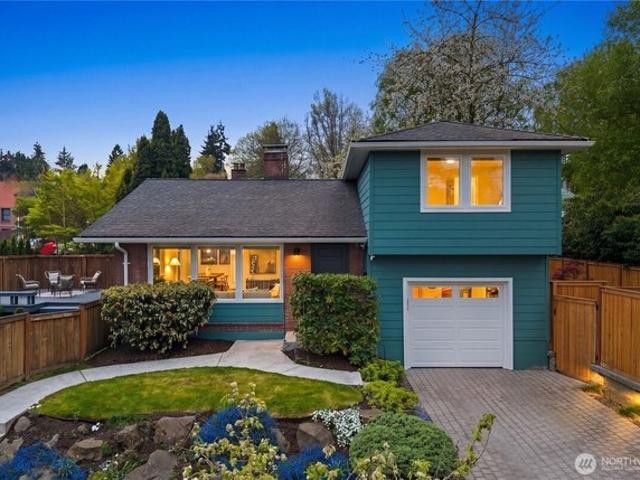 5501 37th Ave NE, Seattle, WA 98105