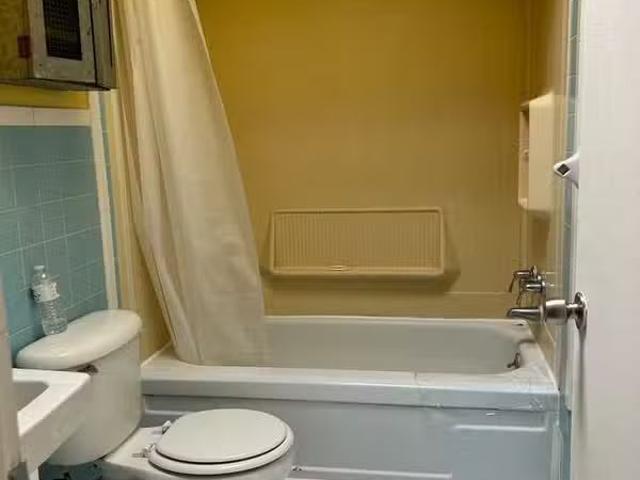 55028127 1504 Bonwood Road