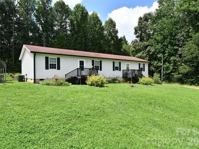 5502 and 5504 Wrenn Dr, Denver, NC 28037