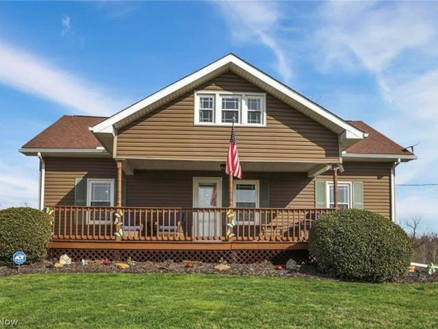 5502 Dutch Ridge Rd SE, New Straitsville, OH 43766