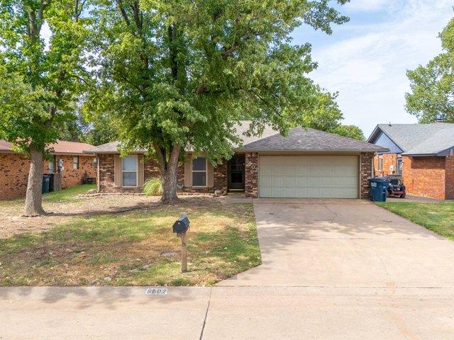5502 Fountain Head Dr, Enid, OK 73703