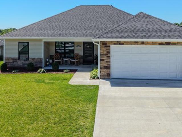 5502 Geyser Blvd, Columbia, MO 65202